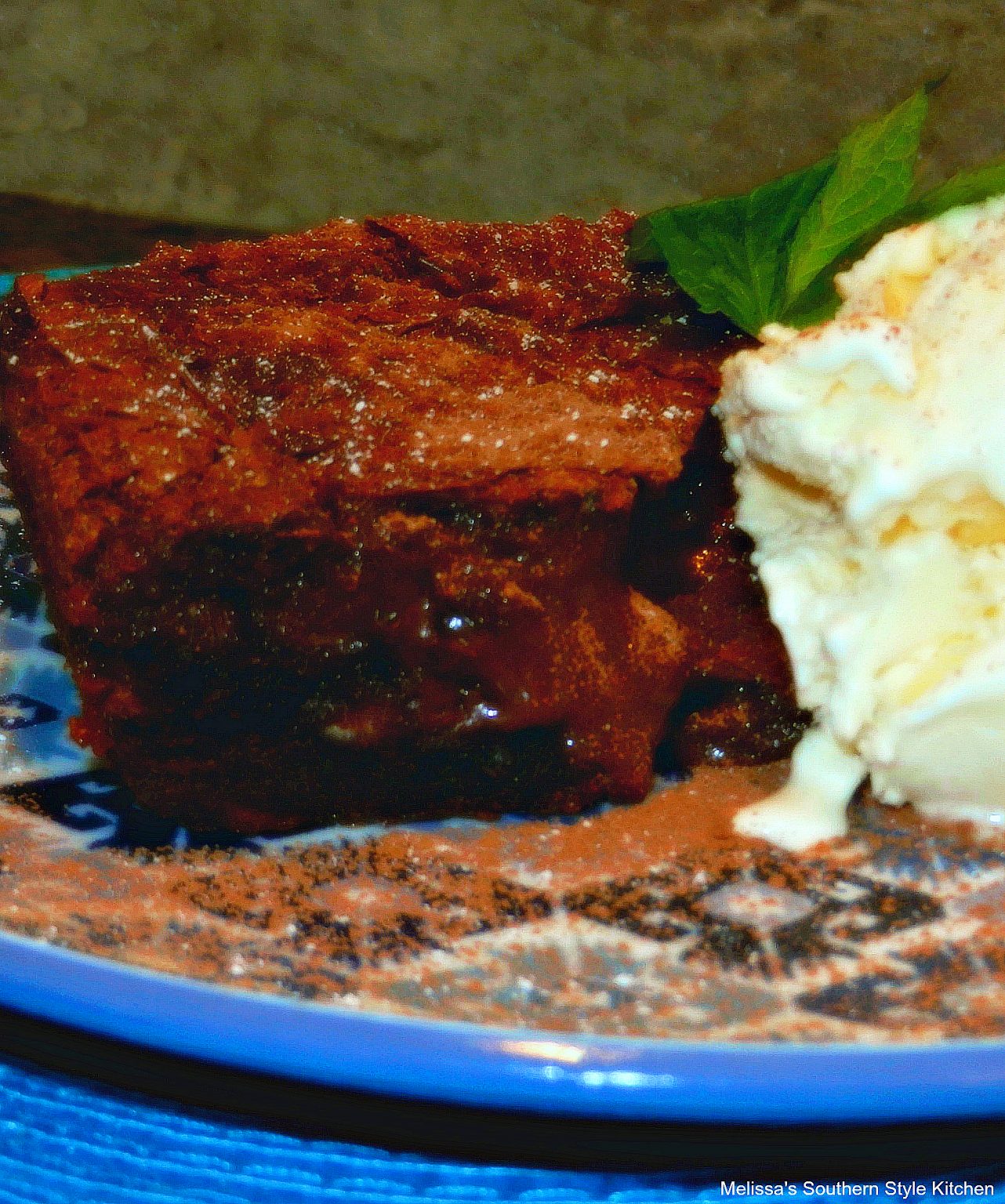Mocha Molten Lava Gooey Butter Cake - melissassouthernstylekitchen.com