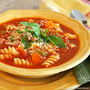 Vegetable Tomato Rotini Soup - melissassouthernstylekitchen.com