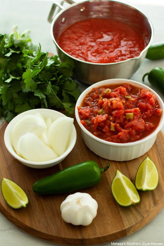 Restaurant Style Salsa - melissassouthernstylekitchen.com