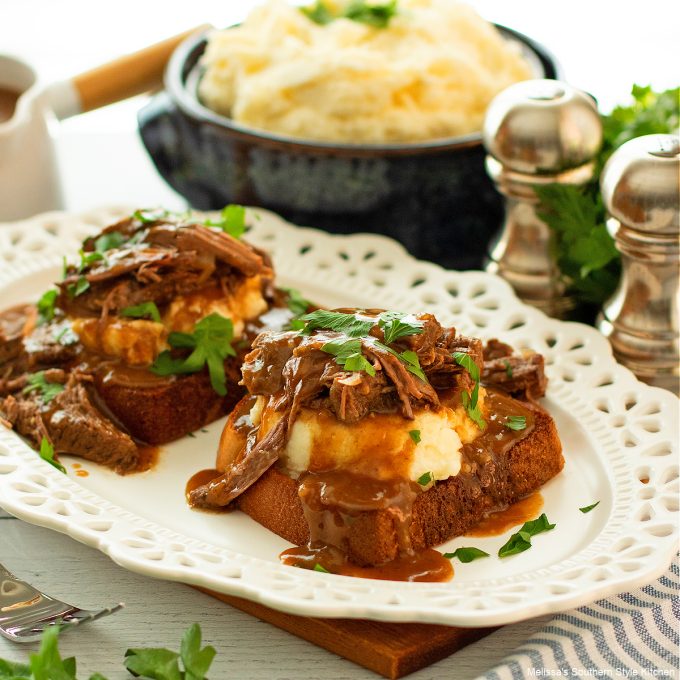 Hot Roast Beef Sandwiches - melissassouthernstylekitchen.com