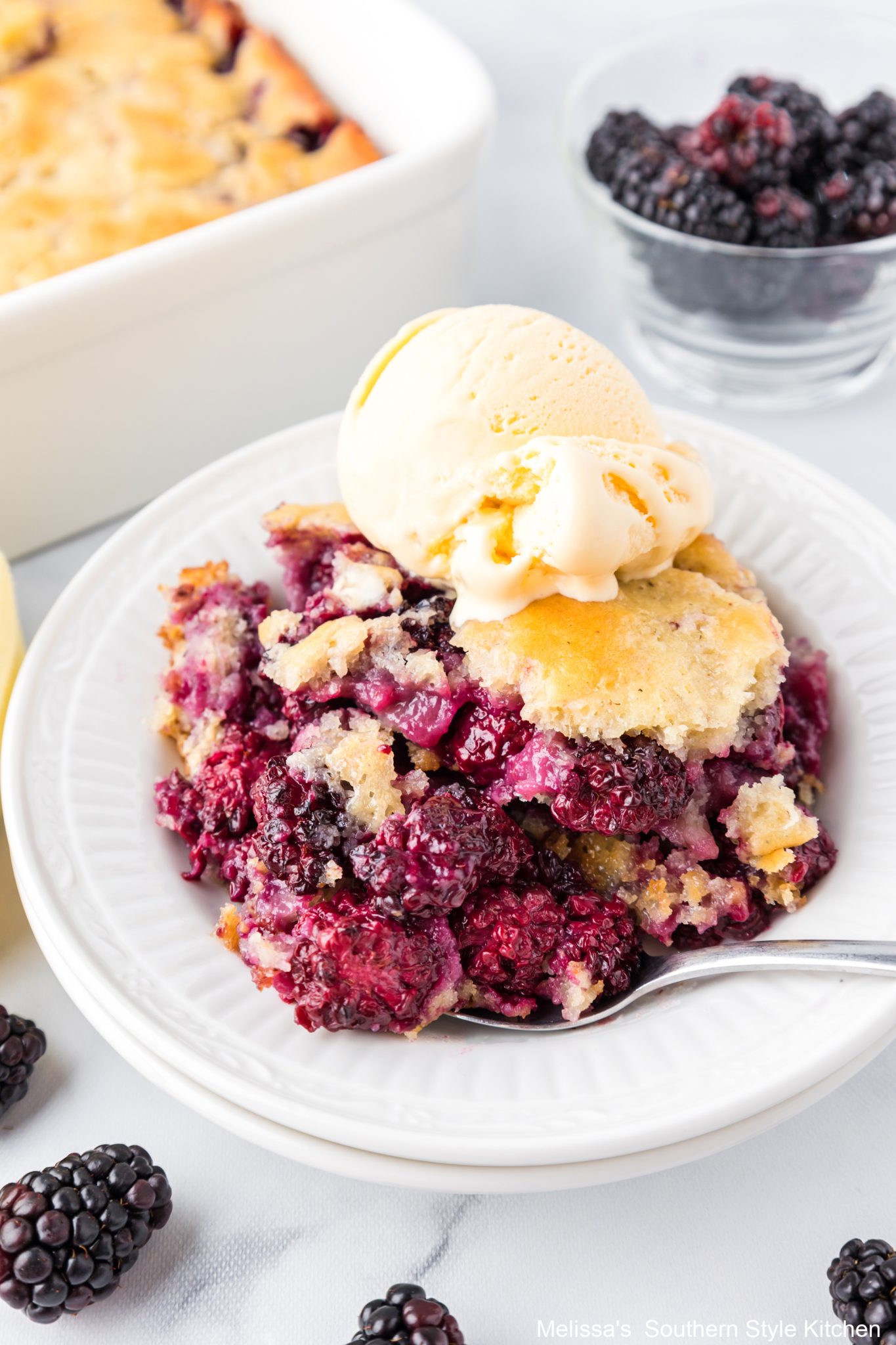 Blackberry Cobbler Recipe - melissassouthernstylekitchen.com