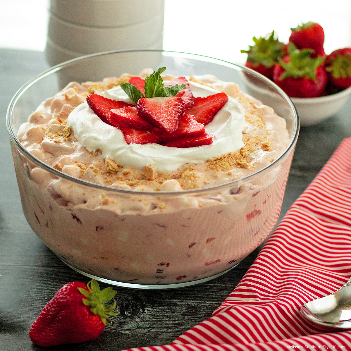 Strawberry Fluff - melissassouthernstylekitchen.com