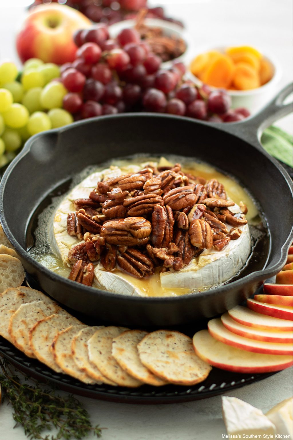 Baked Brie - melissassouthernstylekitchen.com