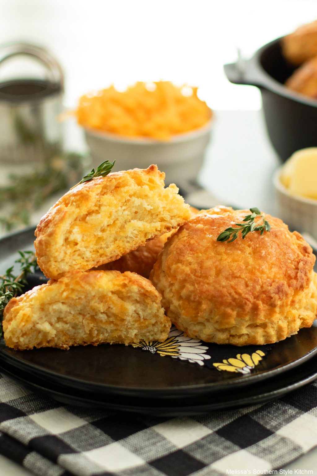 Cheese Biscuits - melissassouthernstylekitchen.com